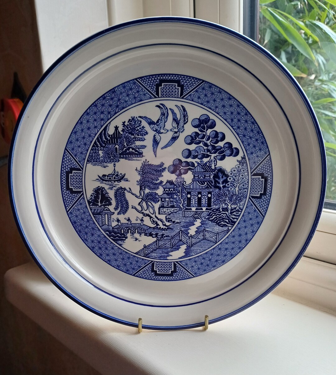 1 Large ARKLOW Pottery of Ireland Blue and White Willow Pattern Dinner ...