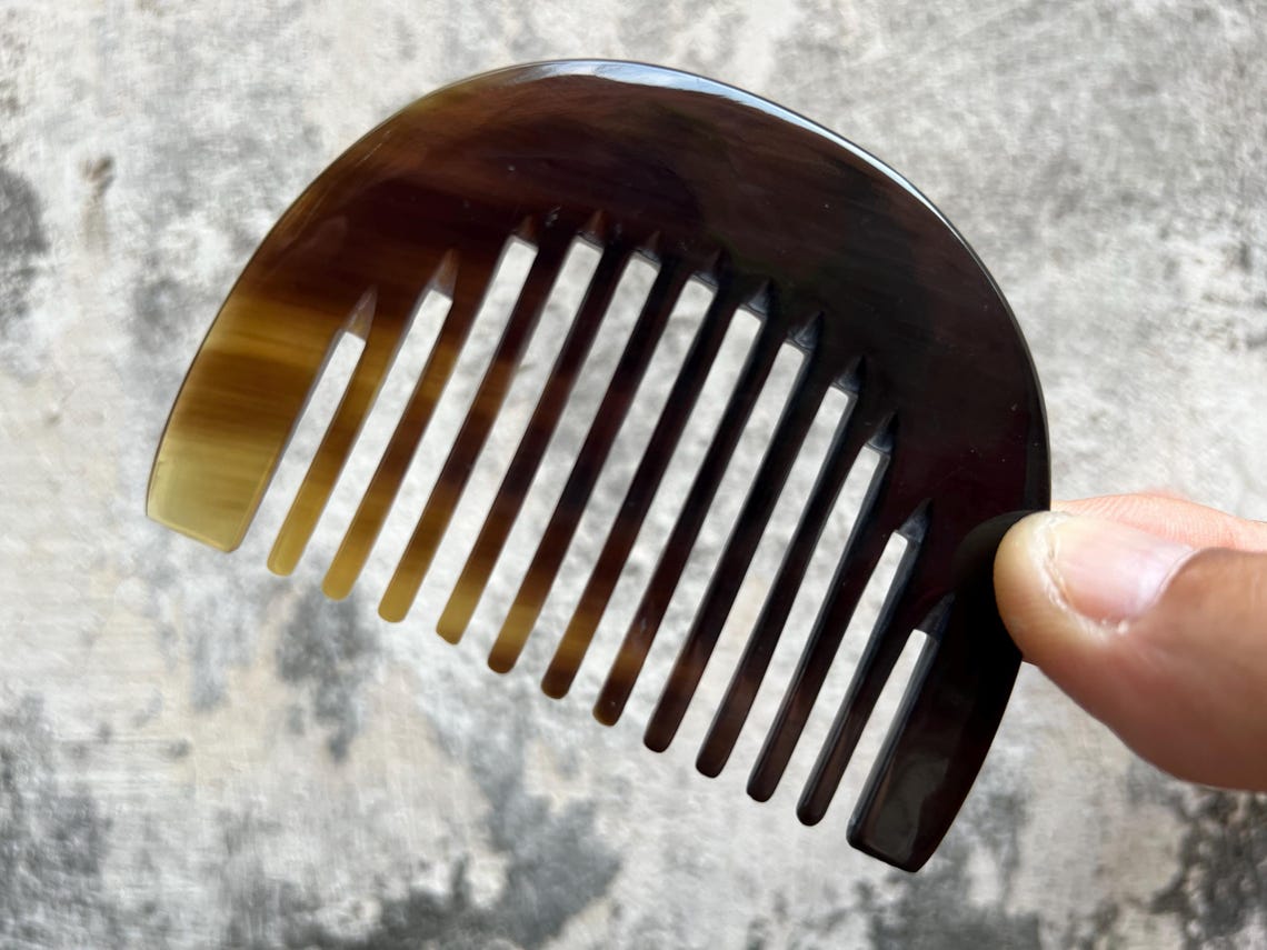 Curly Hair Comb, Wide Toothed Horn Comb, Detangling Yak Horn Comb ...