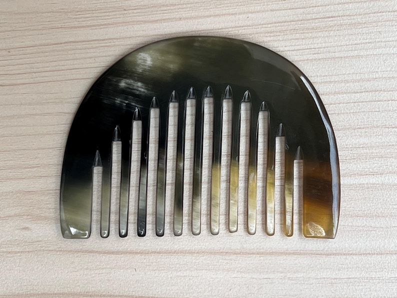 Curly Hair Comb, Wide Toothed Horn Comb, Detangling Yak Horn Comb ...