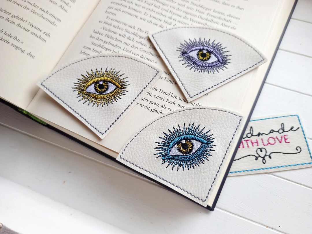 Corner Bookmark Eye Embroidered White Imitation Leather, Reading Corner ...