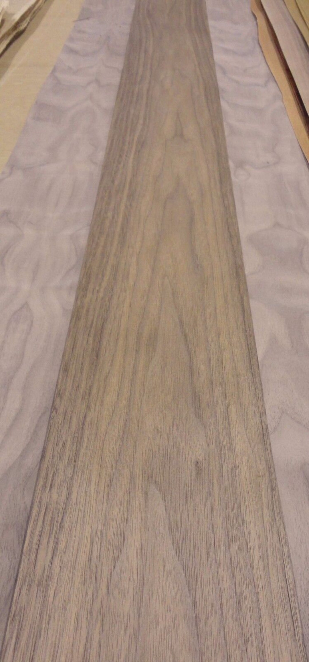 Walnut Flat Cut Wood Veneer 5.5" X 59" Raw No Backing 1/42" Thickness ...