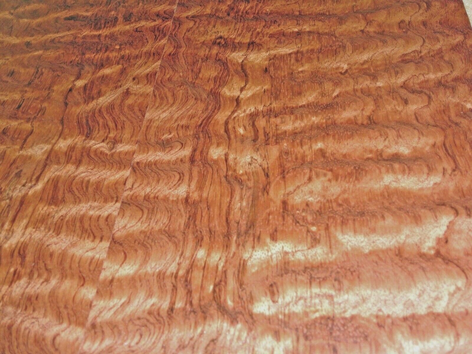 Bubinga Waterfall Kewazinga Wood Veneer 24 X 96 on - Etsy