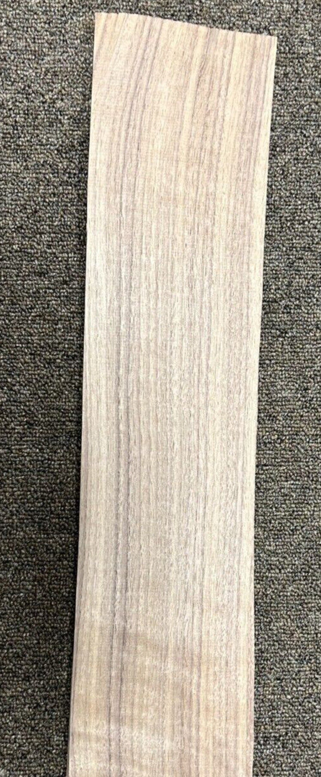 Walnut Quarter Cut Wood Veneer 4" X 21" Raw No Backing 1/42'' Thickness ...