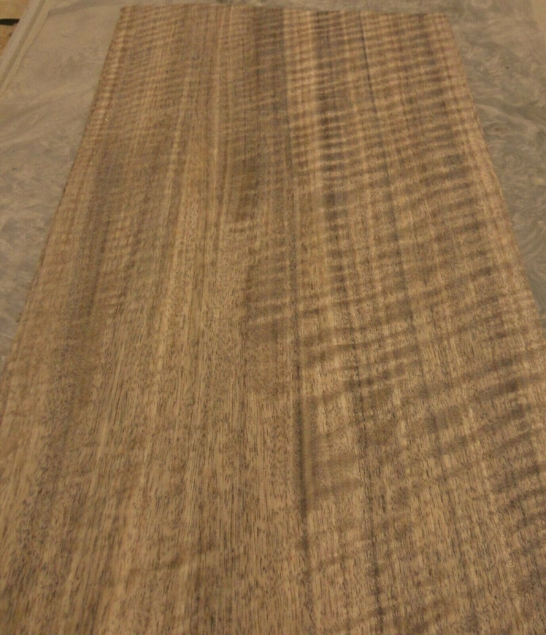 Etimoe Figured African Walnut Wood Veneer 10 X 23 - Etsy