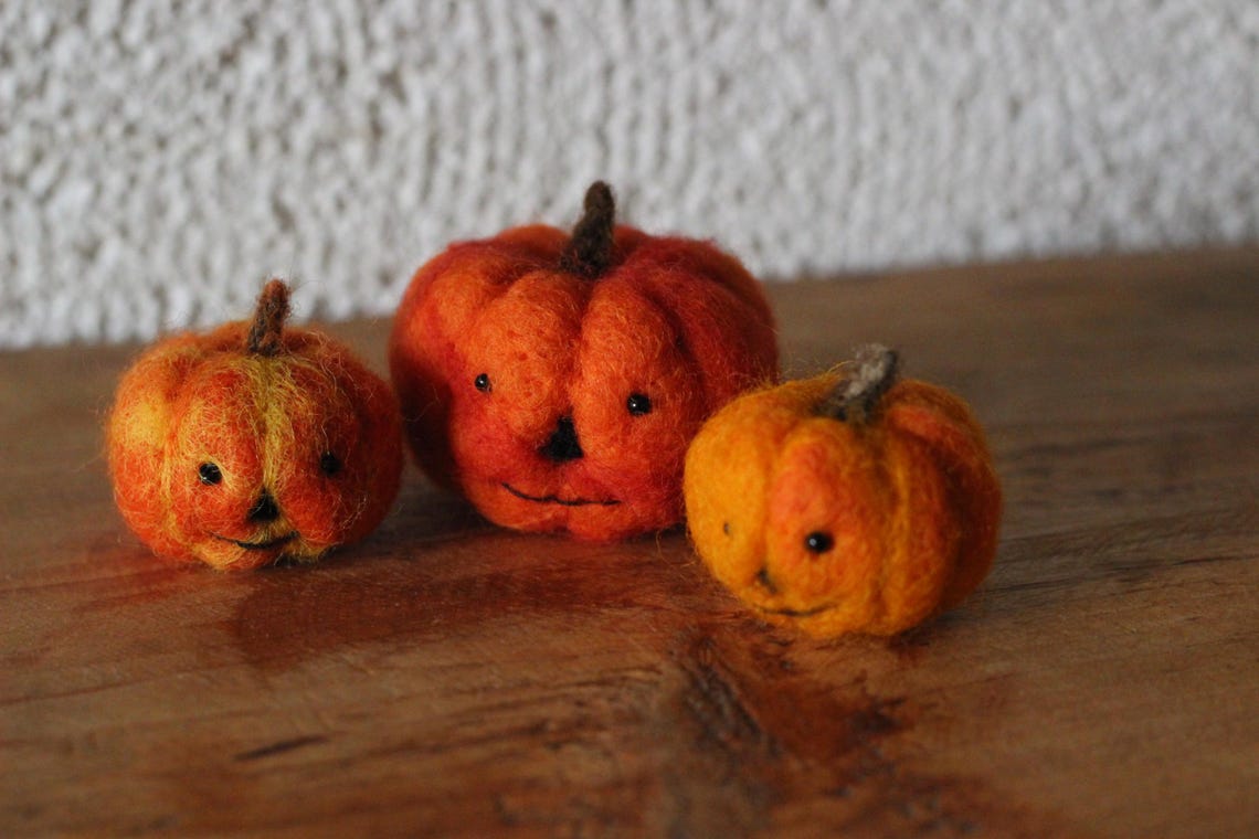 Needle Felted Wool Pumpkin Set, Halloween Decor - Etsy