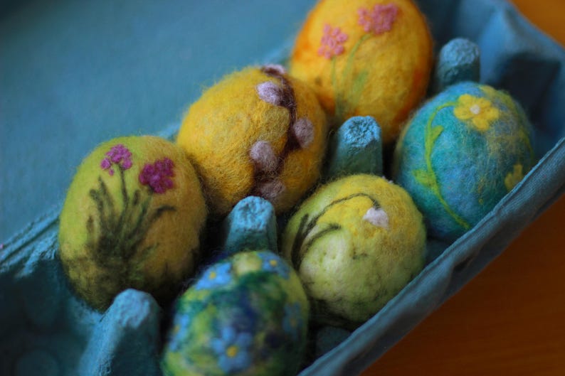 Needle Felted Easter Eggs Kit for Beginners - Etsy