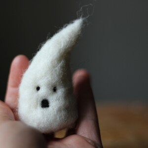 Needle Felted Wool Ghosts - Set of Three - Etsy
