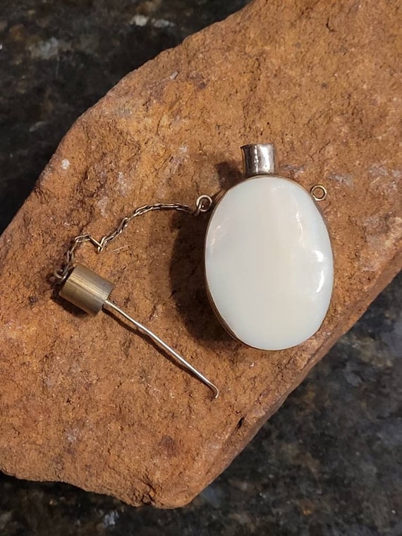 Vintage Shell Perfume Dabber Bottle - Gem