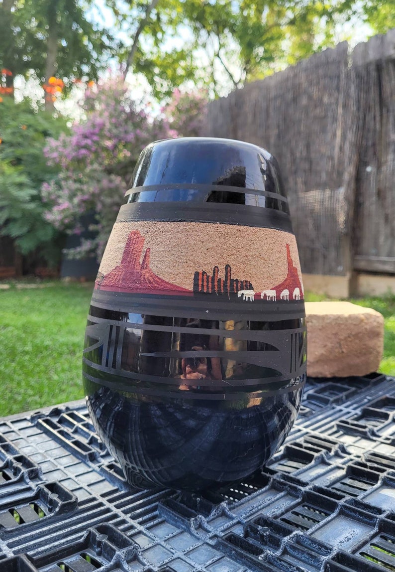 Navajo Dine Storyteller Pottery - Etsy