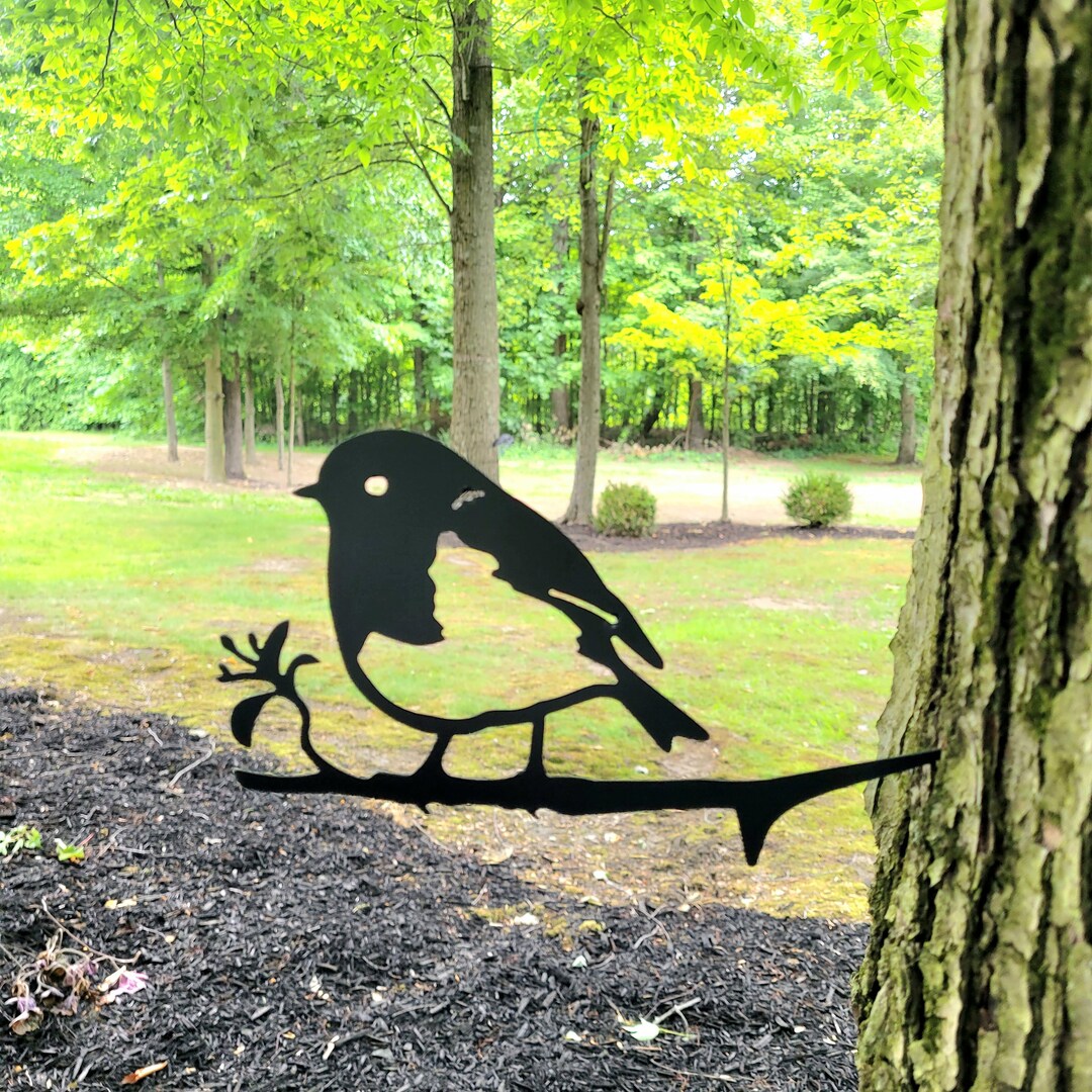 Robin Decor for Home, Decorative Bird Tree Stake, Metal Yard Art ...