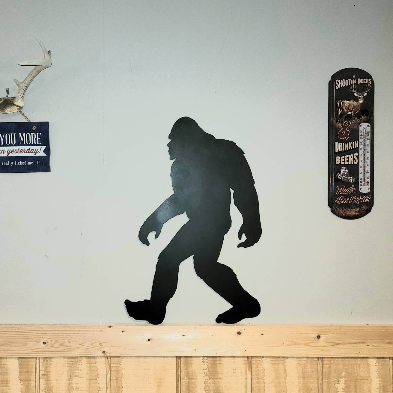 Metal Bigfoot Yard Art: Sasquatch Lawn Decoration - Etsy