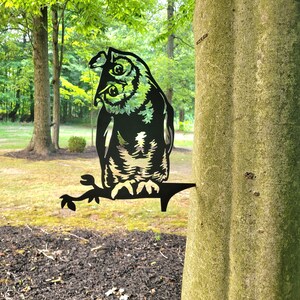 Great Horned Owl Tree Stake, Metal Yard Art, Funny Animal Art, for Barn ...