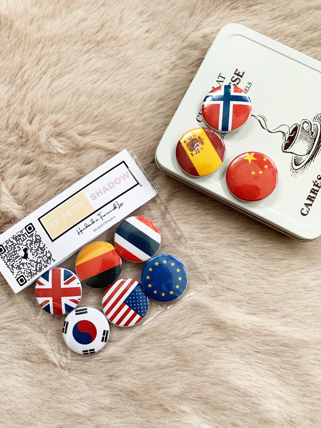 Flags of the World, World Countries Round Flags, Pack of 6 Badges ...