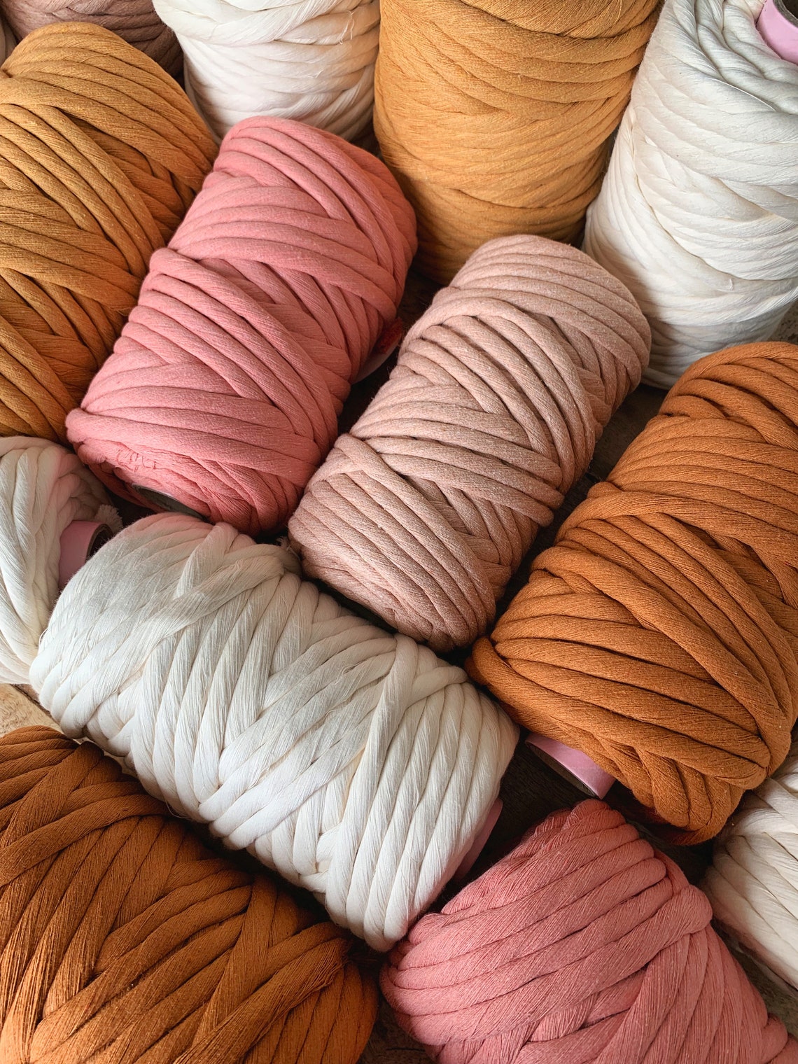 9 Mm LUXE Supersoft Macramé Yarn Twisted 46 M - Etsy