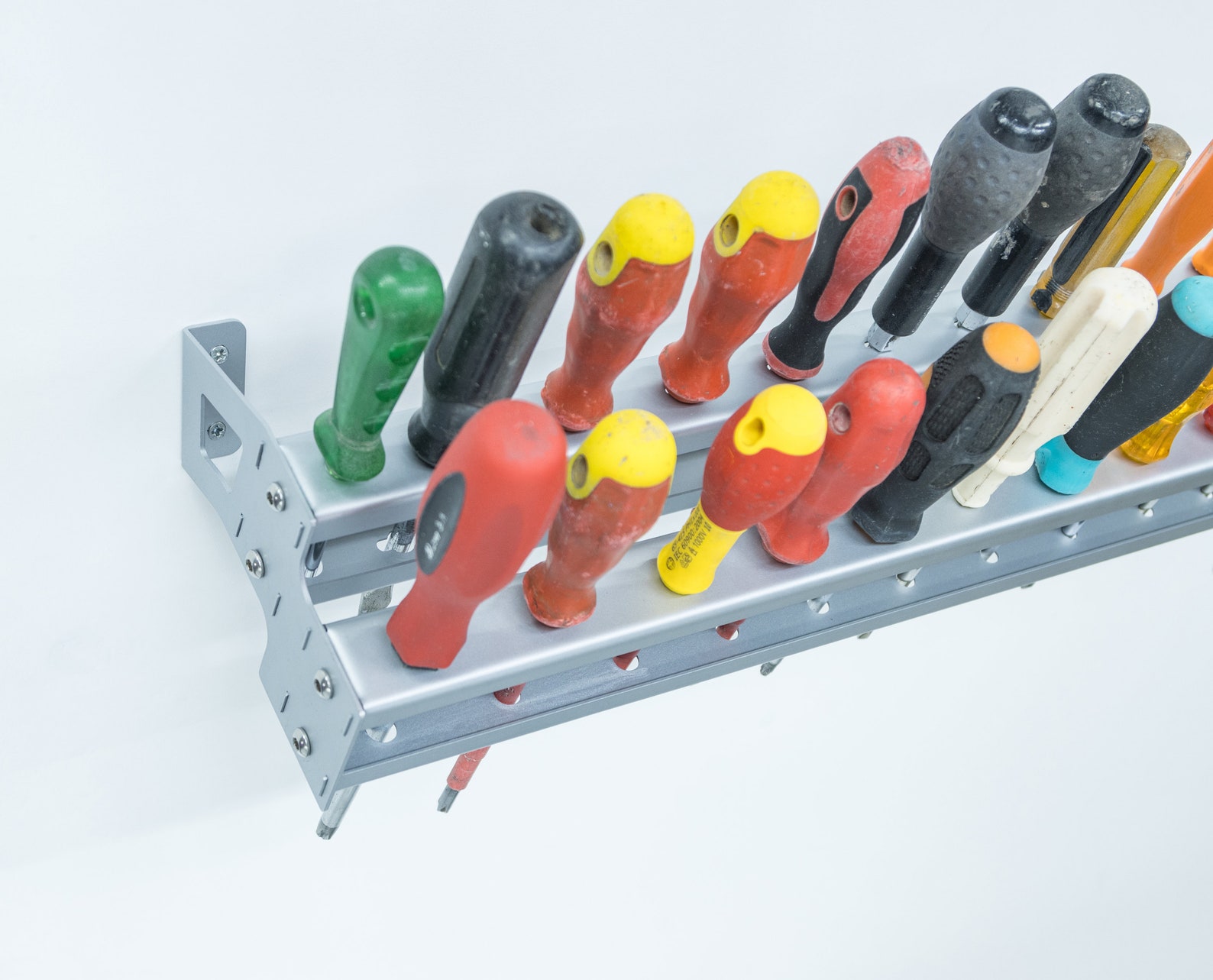 Screwdriver Rack Two-story Tilted Stand Toolstation Holder Wall Mounted ...
