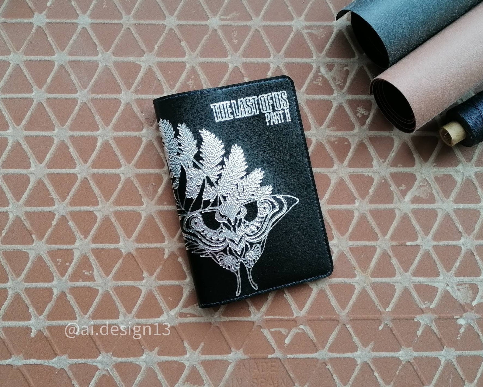The Last of Us Part II Souvenir TLOU2 Passport Cover PU | Etsy