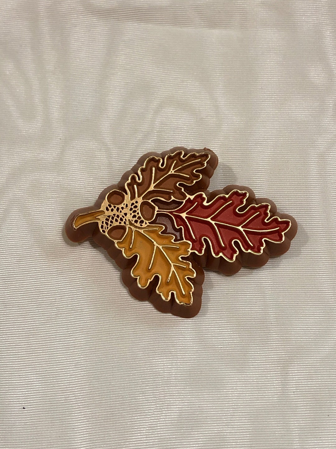 Hallmark Autumn Oak Leaves Lapel Pin - Etsy