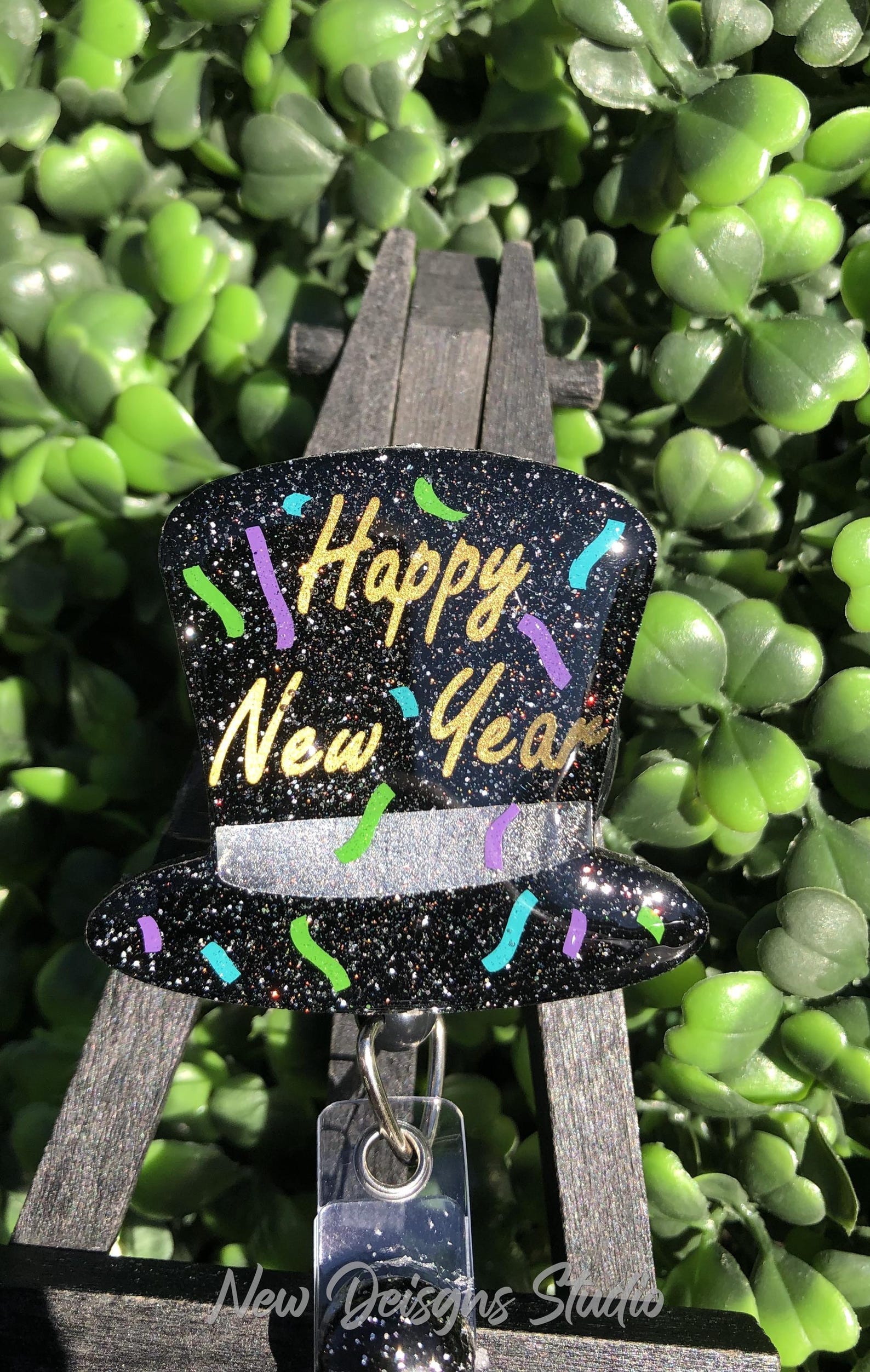 New Years Badge Holder, Top Hat ID Pull, Happy New Year Hat ID Holder ...