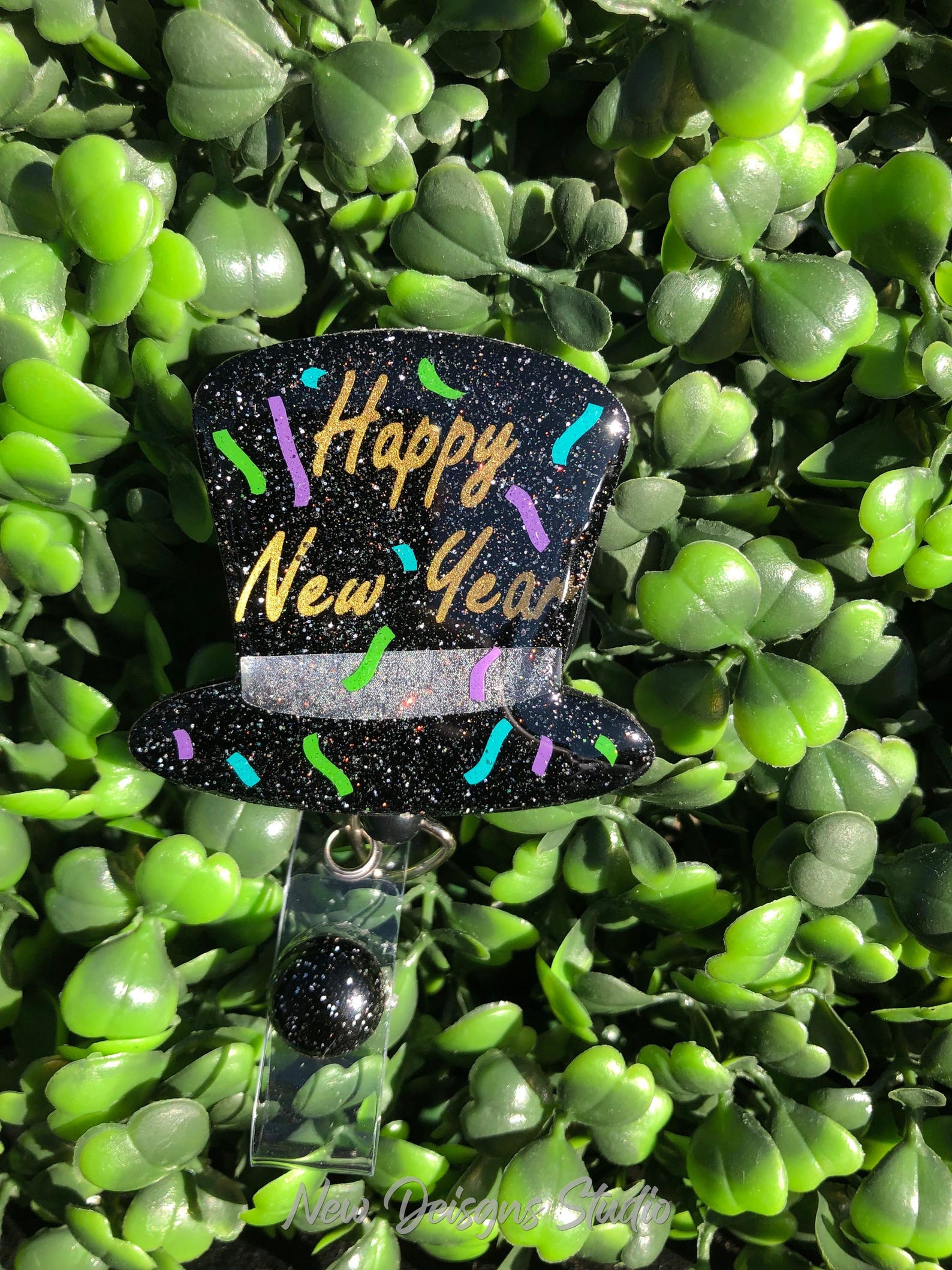 New Years Badge Holder, Top Hat ID Pull, Happy New Year Hat ID Holder ...