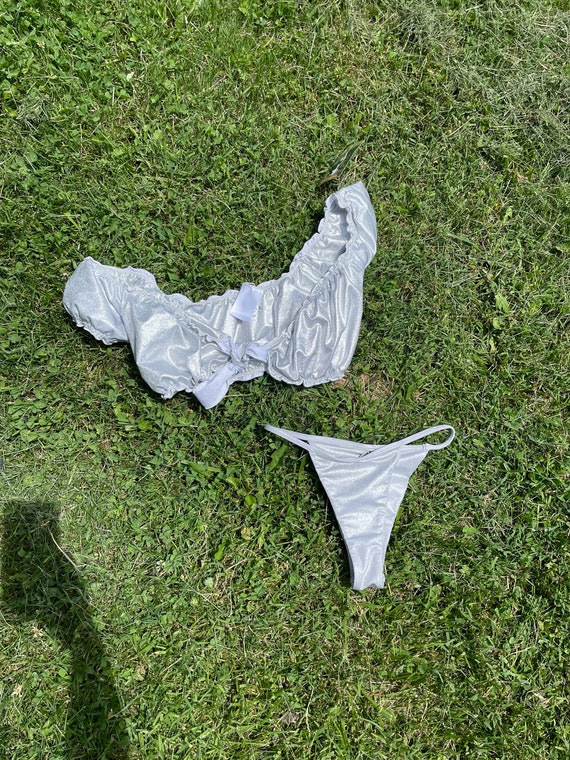 Silver Bikini Gem 9535
