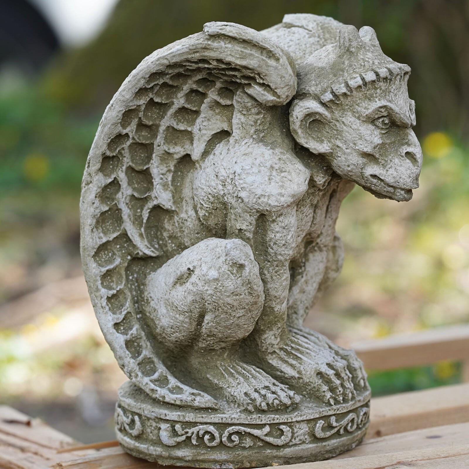 Notre Dame Gargoyle Stone Statue | Outdoor Large French Gremlin Garden ...
