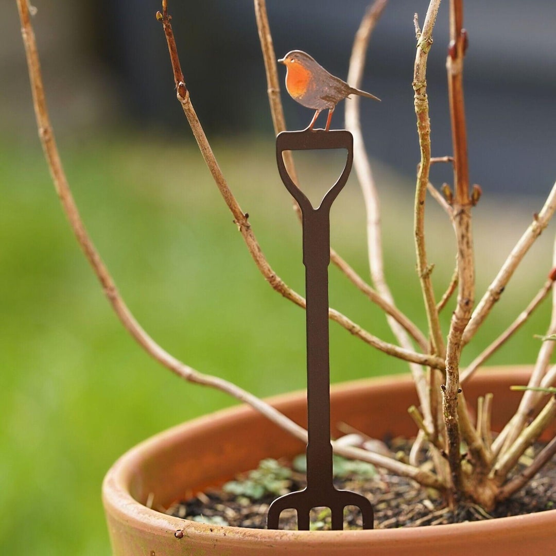 Mini Robin on Fork Metal Garden Stake – Outdoor Bird Sculpture | Rustic ...