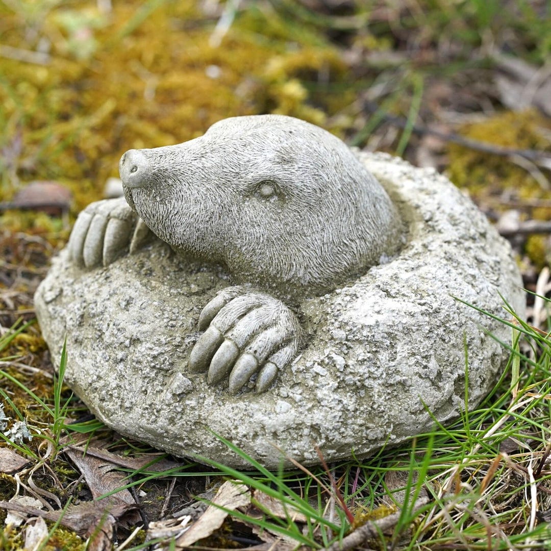 Peeping Mole Stone Garden Statue | Outdoor Animal Sculpture Decoration ...