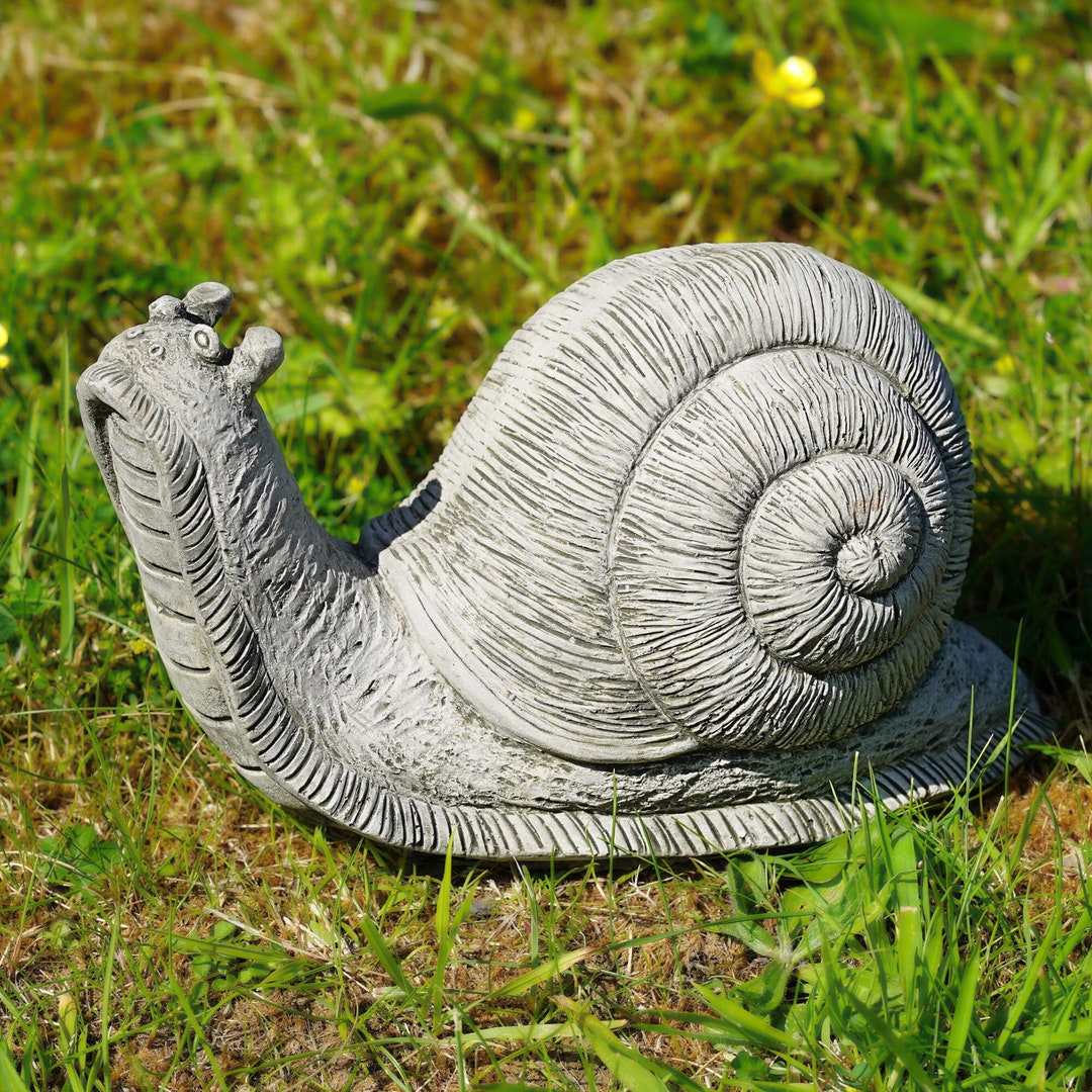 Garden Snail Stone Statue Outdoor Garden Ornament | British Wildlife ...