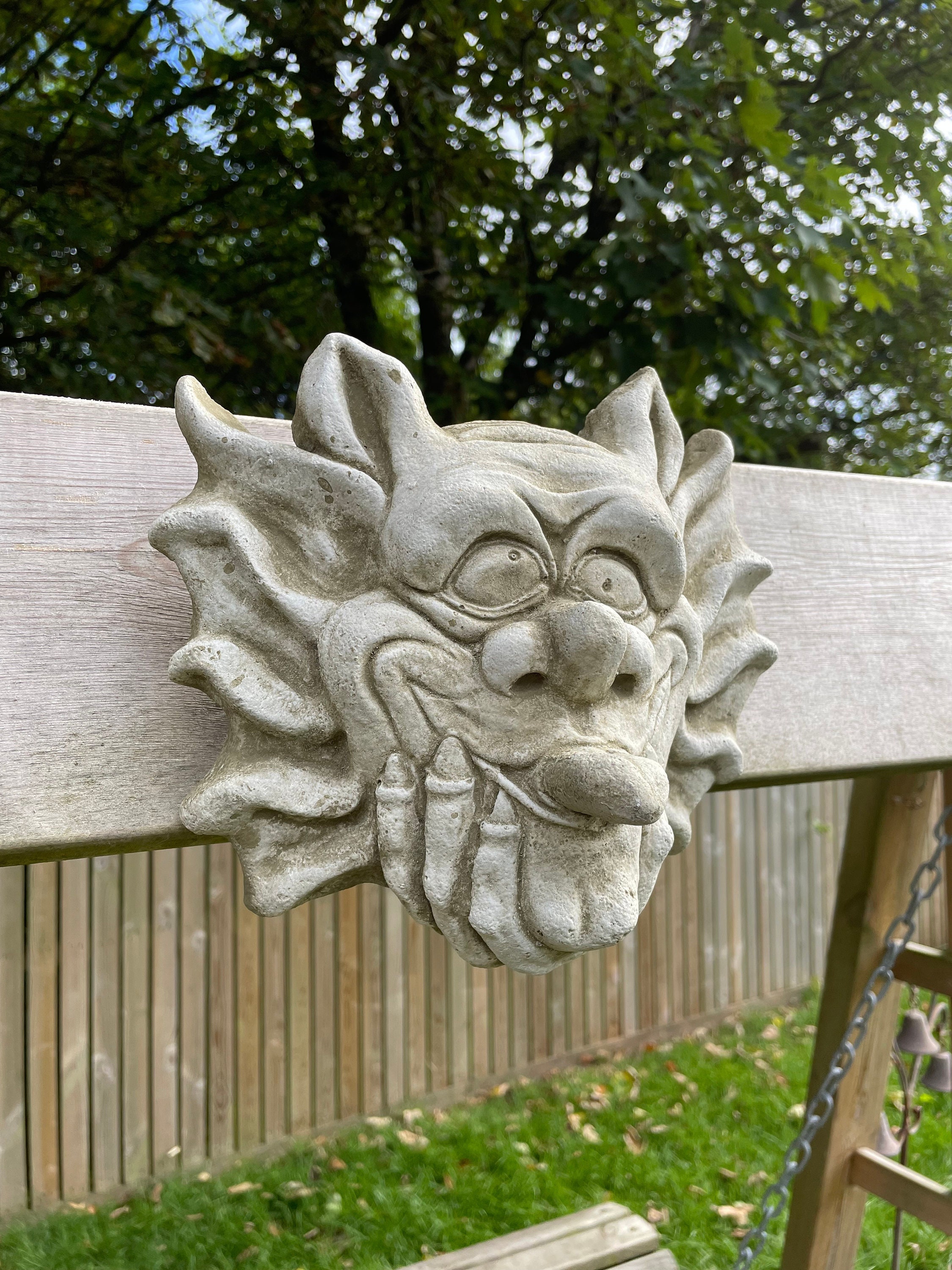 Outdoor Statues wall hanging gargoyle mythical outdoor decor garden ...