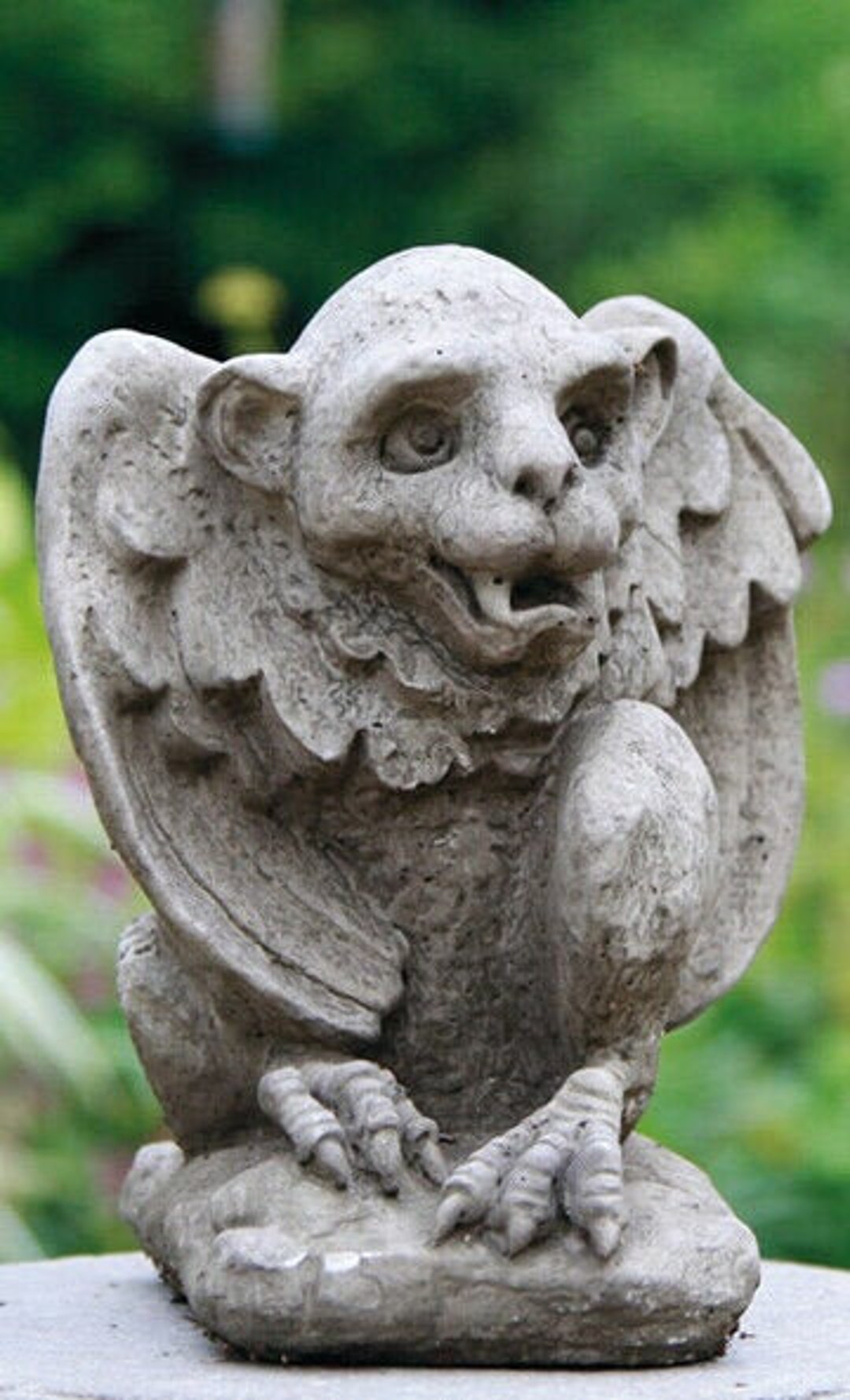 Gargoyle Garden Statues And Ornaments