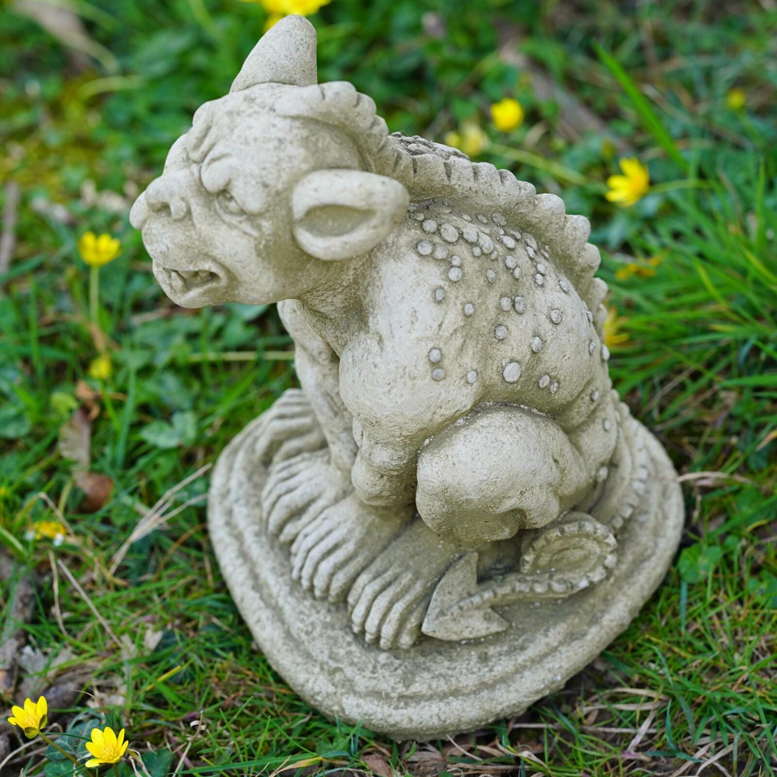 Grinning Gargoyle Stone Statue | Outdoor Gremlin Garden Ornament Sprite ...