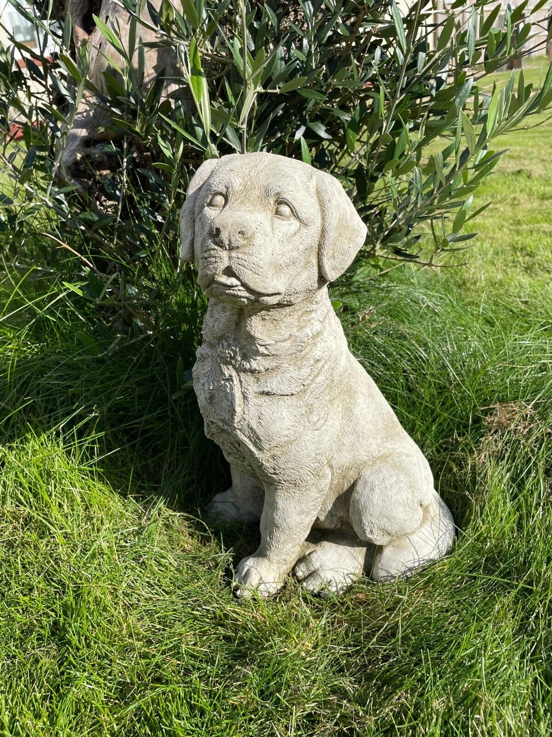 Sitting Labrador Stone Statue | Outdoor Dog Puppy Garden Animal ...
