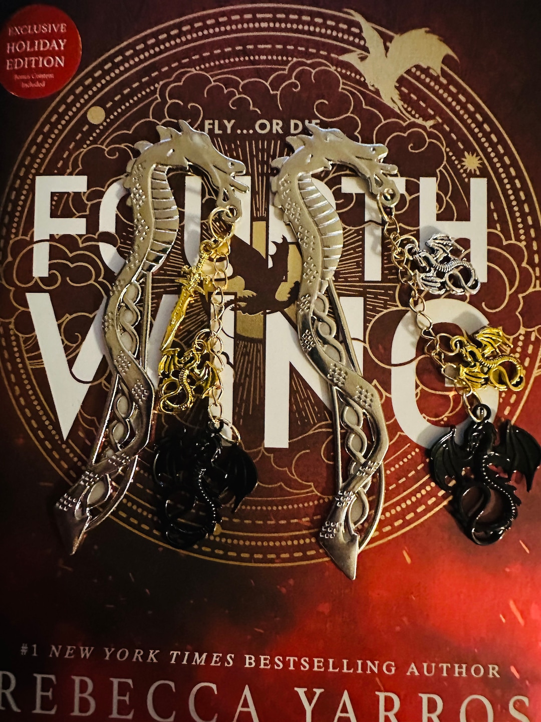 Dragon Metal Hook Bookmark With Dragons Charm - Black Gold Dragons ...