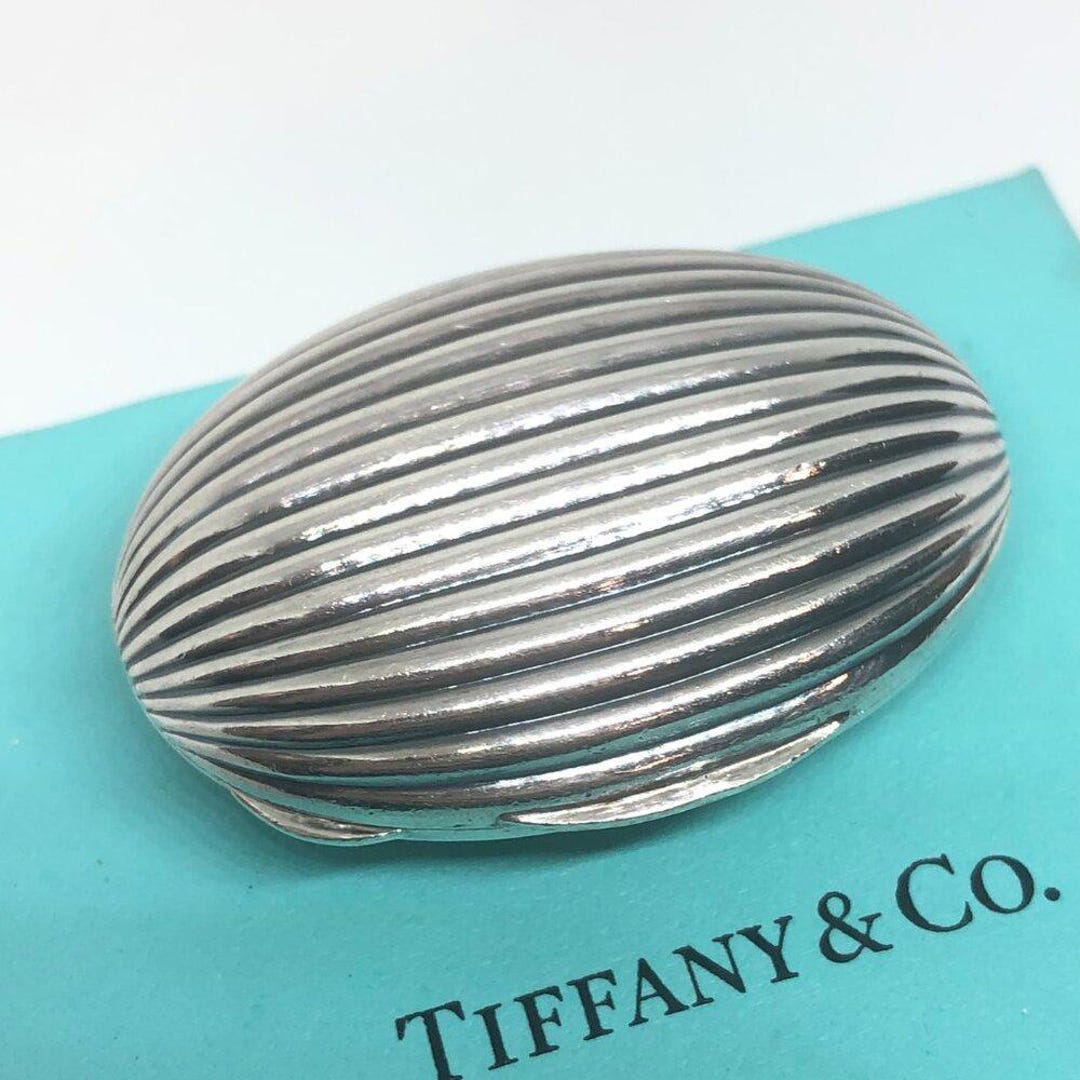 Rare Tiffany & Co. Sterling Silver Italy Clam Shell Design Pill Box 1. ...
