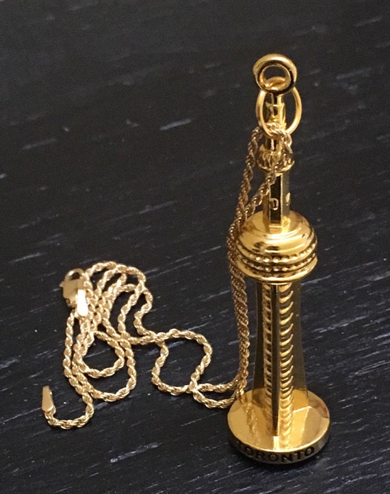 CN Tower Toronto - vintage golden charm - Gem