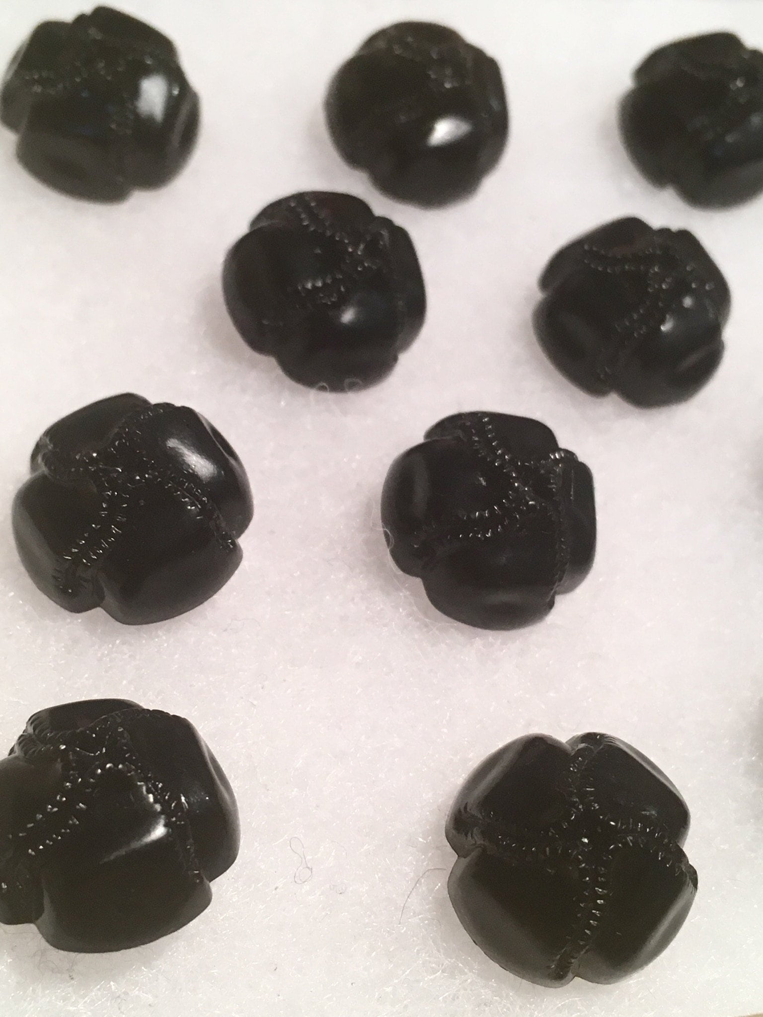 Lot of 11 Small Plastic Vintage Sewing Buttons - Etsy