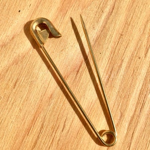 18K Gold Plated Vintage Safety Pins - Set of 5 Pieces. - Etsy
