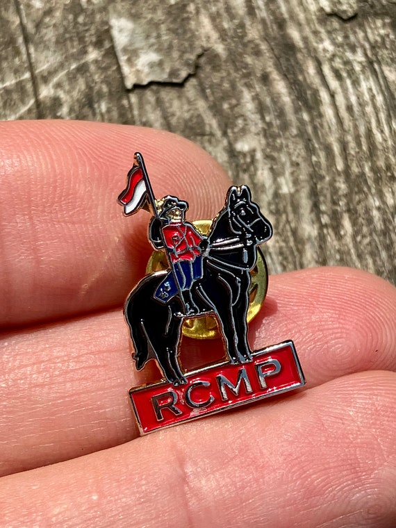RCMP Royal Canadian Mounted police - vintage enamel p… - Gem
