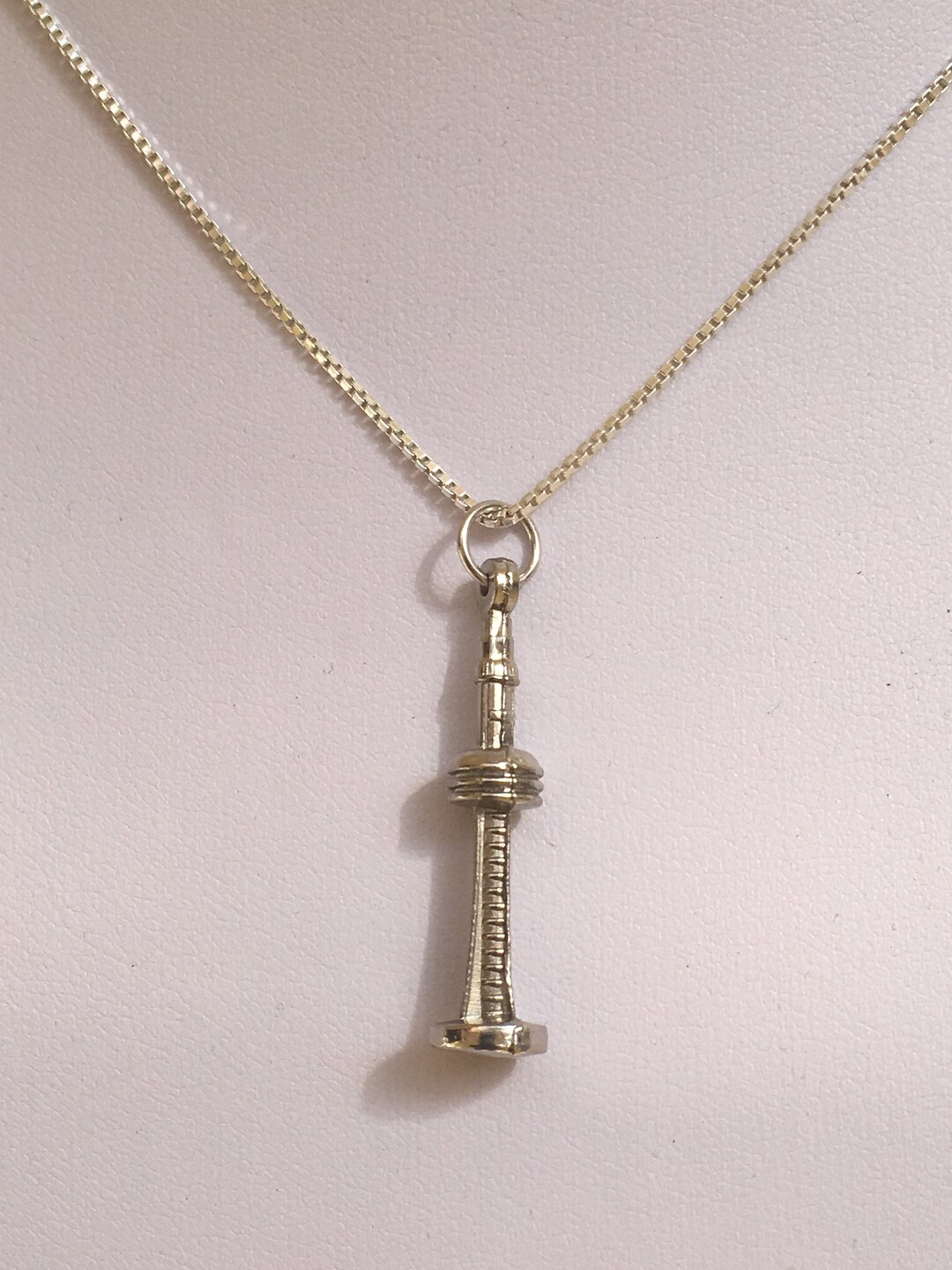 CN Tower Toronto Miniature Metal Charm. - Etsy