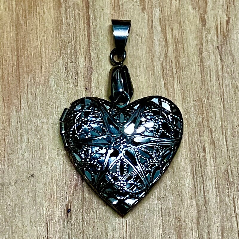 Filigree Lockets - Etsy