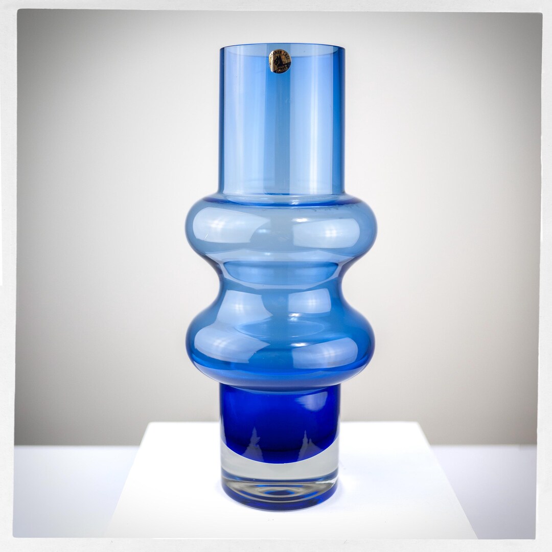 Vintage Riihimäki Finnish Art Glass Vase by Tamara Aladin. Riihimäen ...