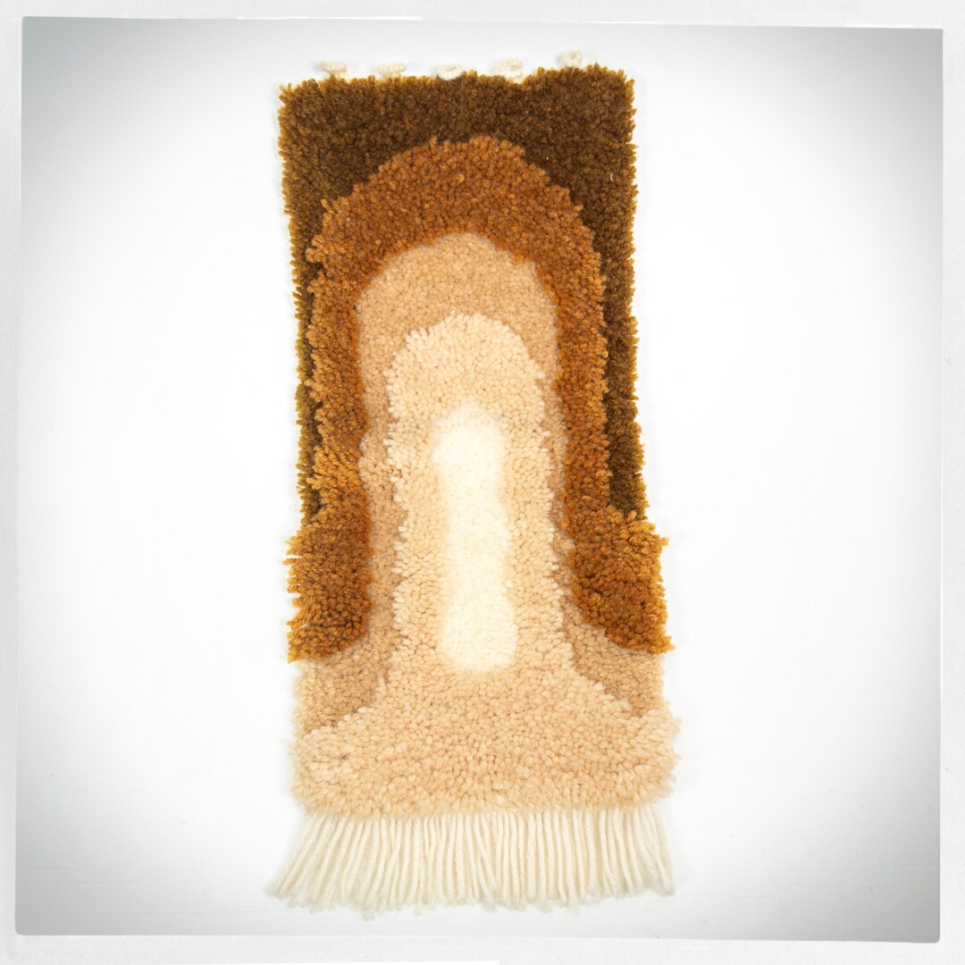 Tufted Rug Wall Hanging, Vintage 70s Supergraphic Macrame Wall Hanging ...