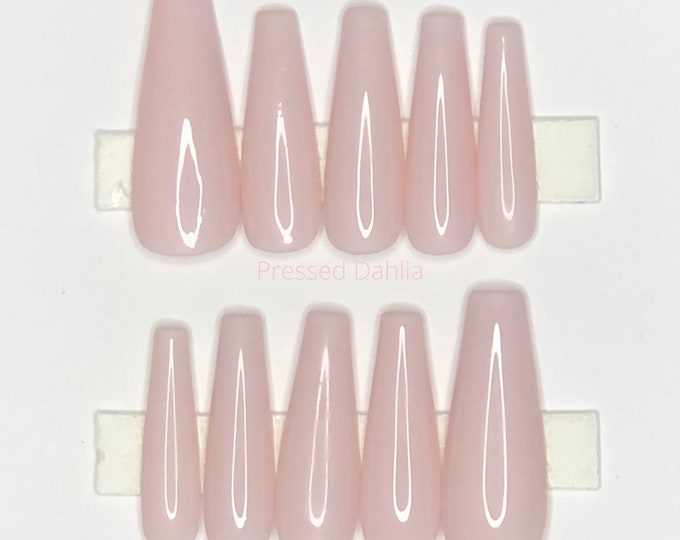 White Pink Press on Nails, White Pink Nails,pink Nails, Spring Nails ...