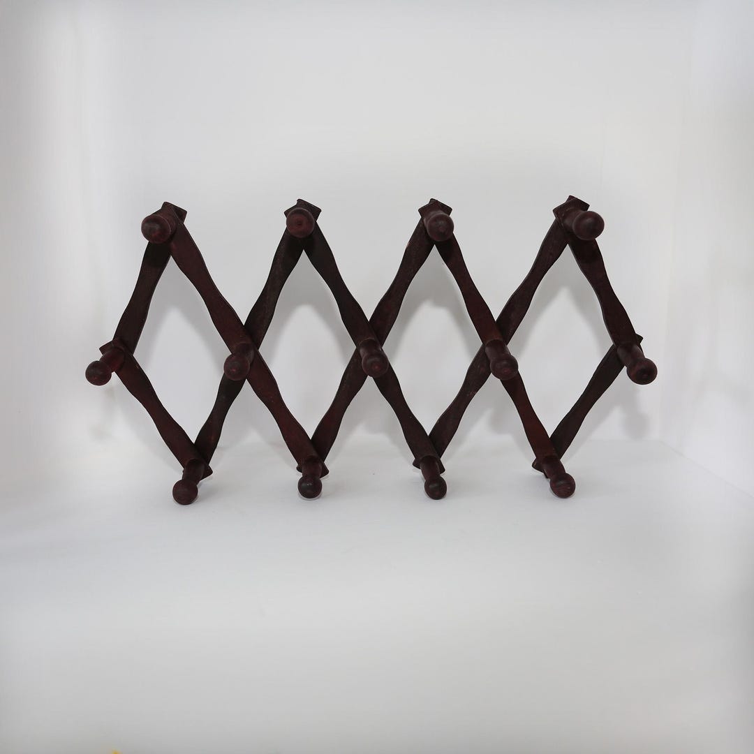 Very Nice Expandable Wood Peg Wall Rack Perfect for Adding More Storage ...