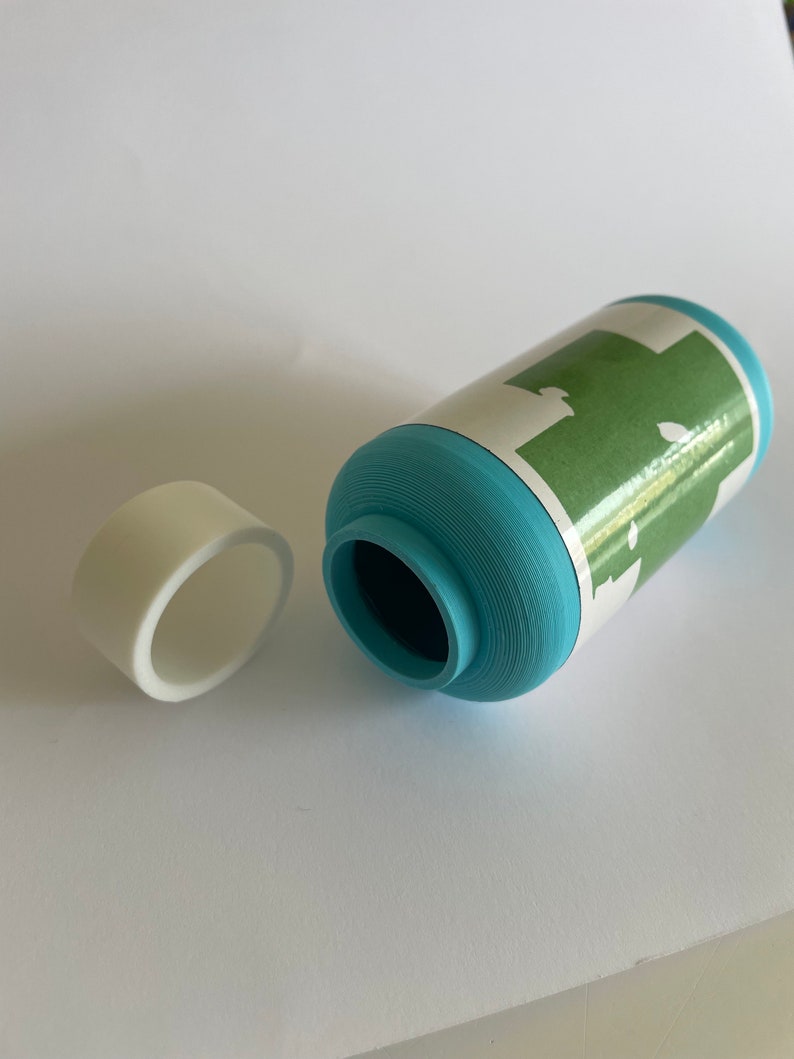 TF2 Small Medkit Prop | Team Fortress 2 Medic Cosplay Teamfortress ...