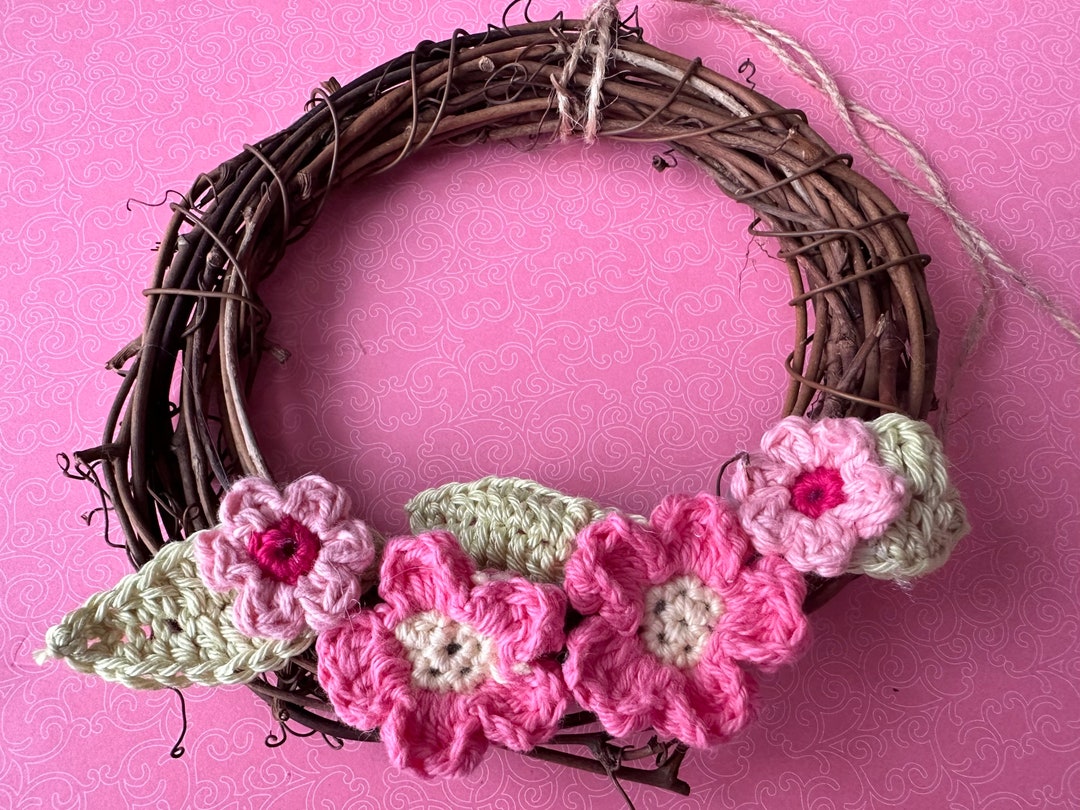 Small Crochet Spring Flowers Floral Wreath - Etsy