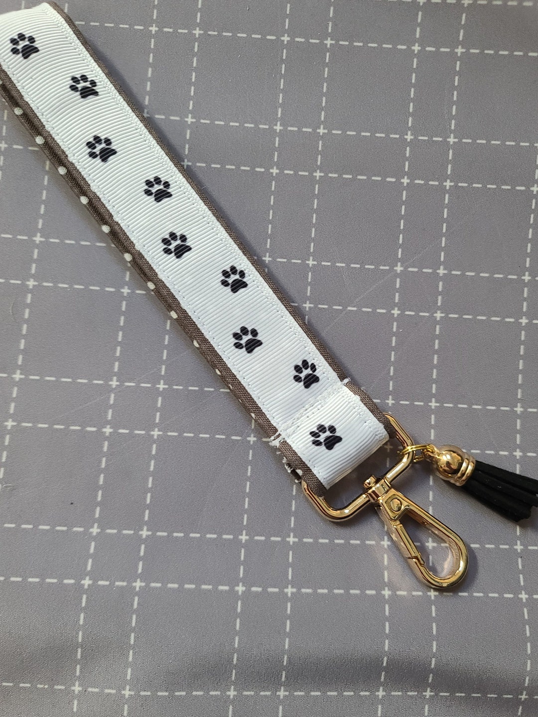 Grey Black and White Paw Print Theme Wristlet Key Ring, Wrist Clip ...