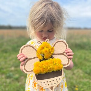 Dandelion Bumblebee Nature Scavenger Hunt Learning File Laser Cut File ...
