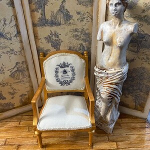 DOLLHOUSE Miniature Garden Statue of Venus/one Inch Scale/miniature ...