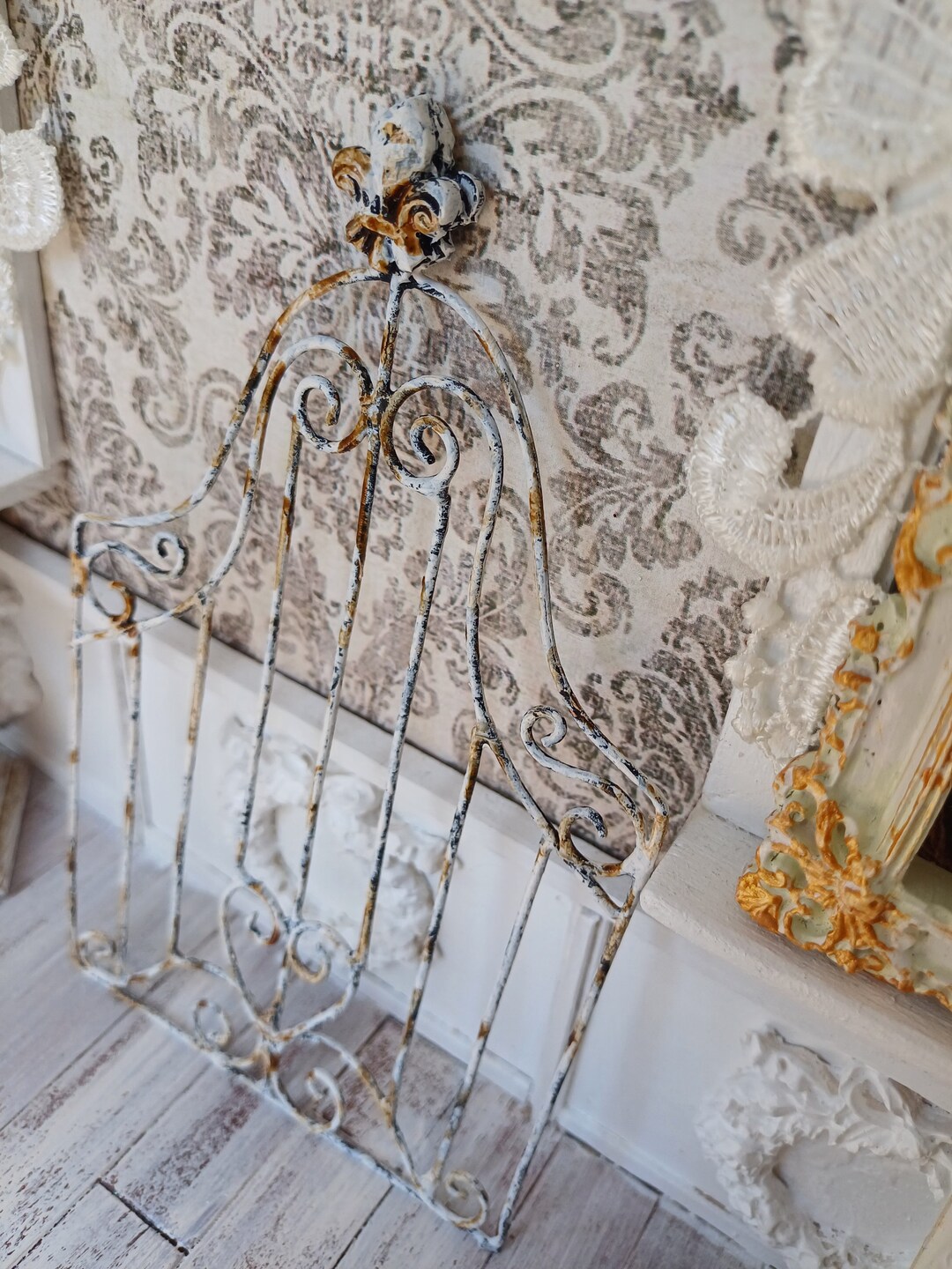 Miniature Wire Decorative Gate Door, Dollhouse Wrought Iron Fleur De ...